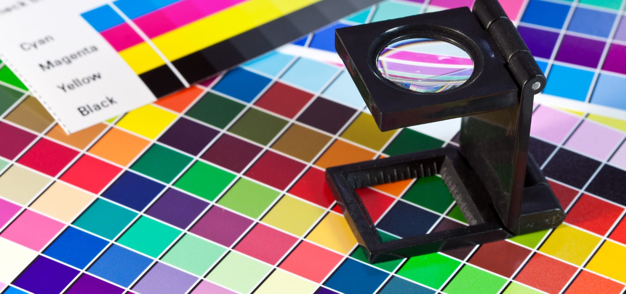 Understanding Delta E in Label Color Matching